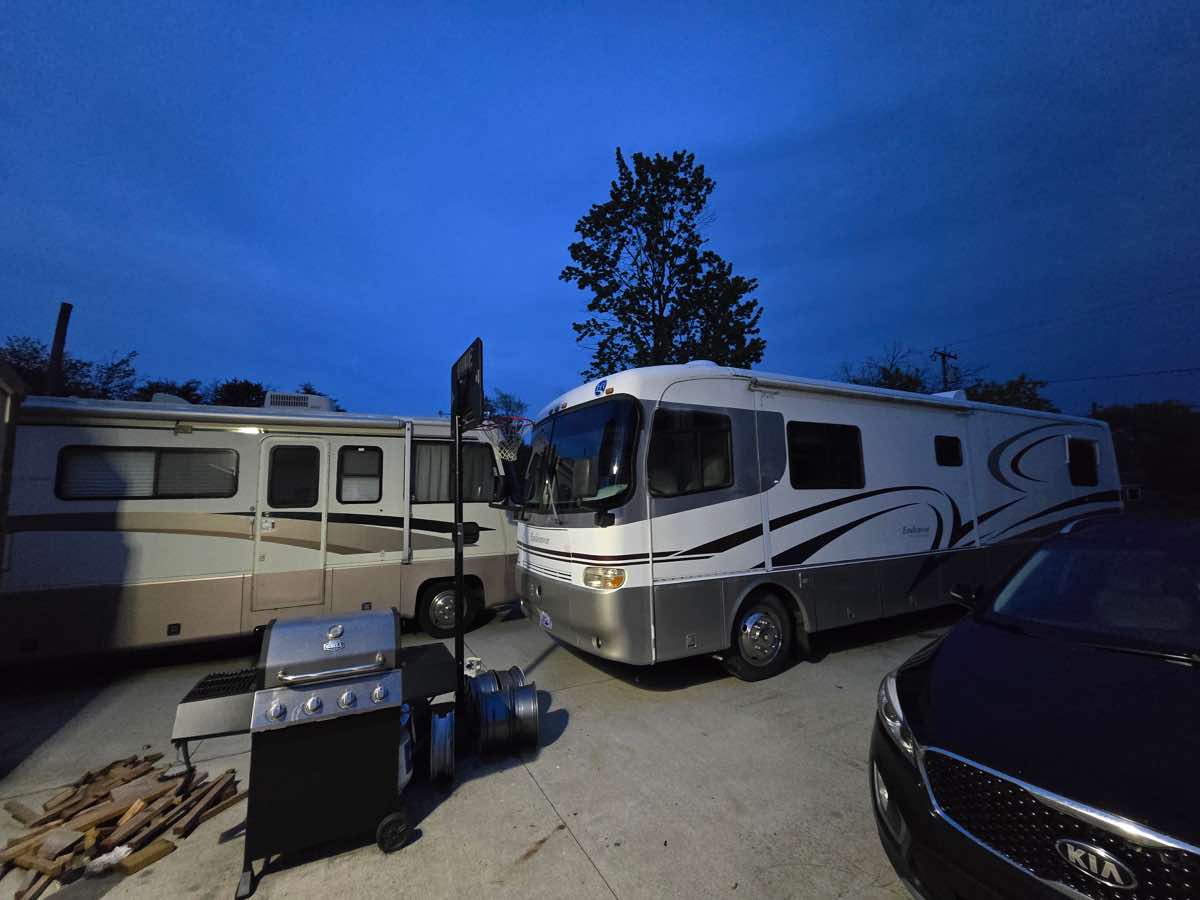 Family Glamping Unit (Member Spotlight!) - rvshowoff.com